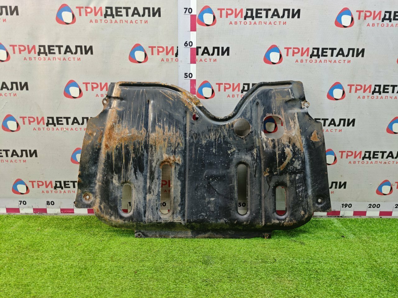 Защита двигателя Лада Ларгус 1.6 K7M 2015 (б/у)