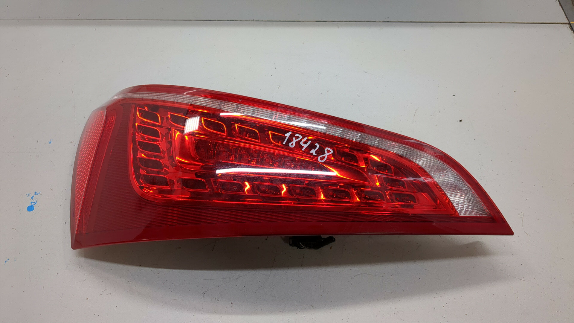 Фонарь (задний) левый Audi Q5 Б/У