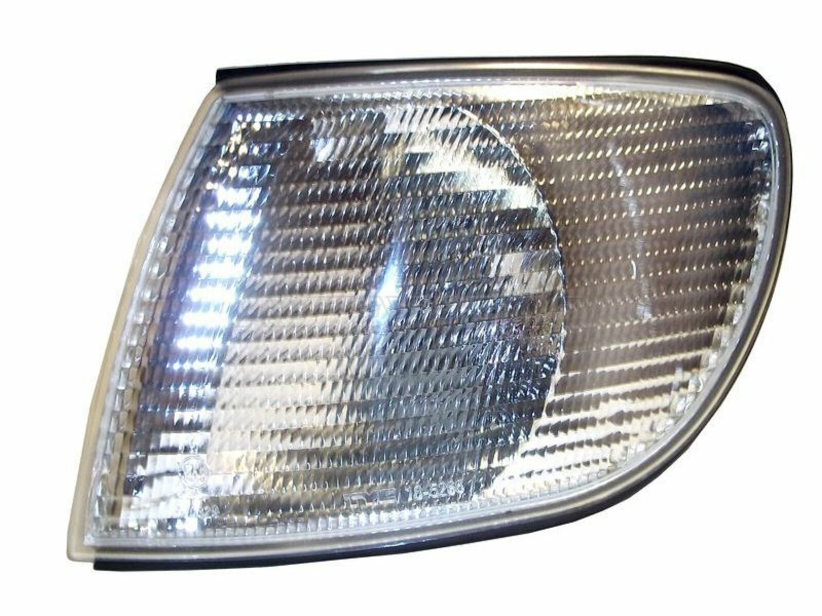 Габарит Audi A6 94-97 (Слева/ белый)
