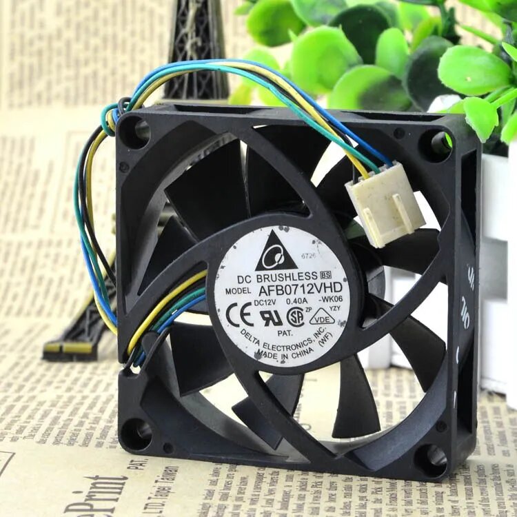 1pcs * Новый AFB0712VHD DC 12V 0.40A 7020 70*70*20mm оригинал аксессуар Радиатор вентилятор