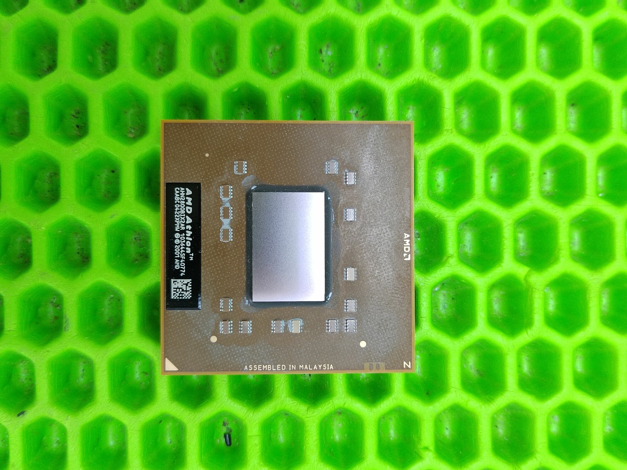 Процессор для ноутбука AMD Mobile K8 Athlon XP-M 2800+, AHN2800BIX2AR