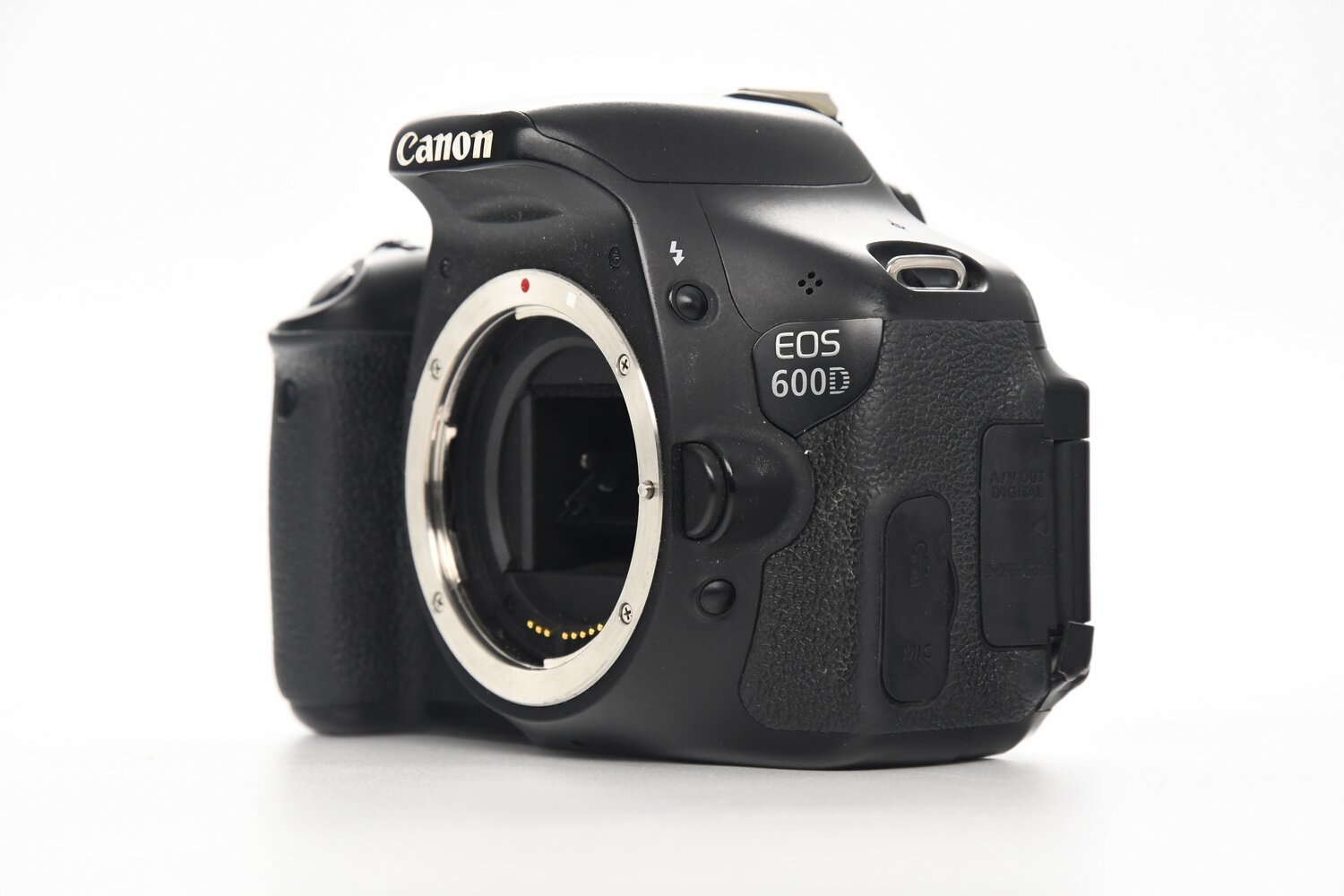 Фотокамера Canon EOS 600D Body — фото 1