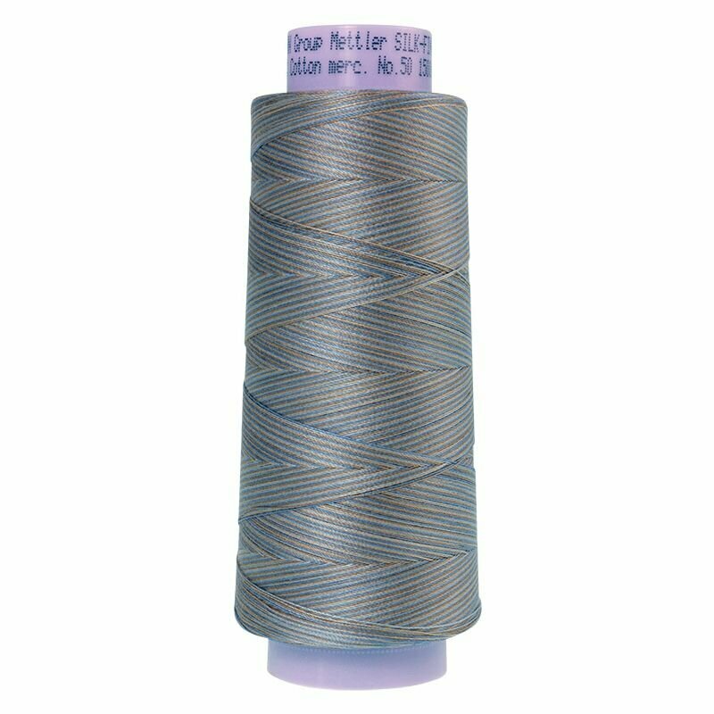 Нить для машинного квилтинга METTLER "Silk Finish", Multi Cotton 50, 1372 м, цвет 9843, Silvery Blues