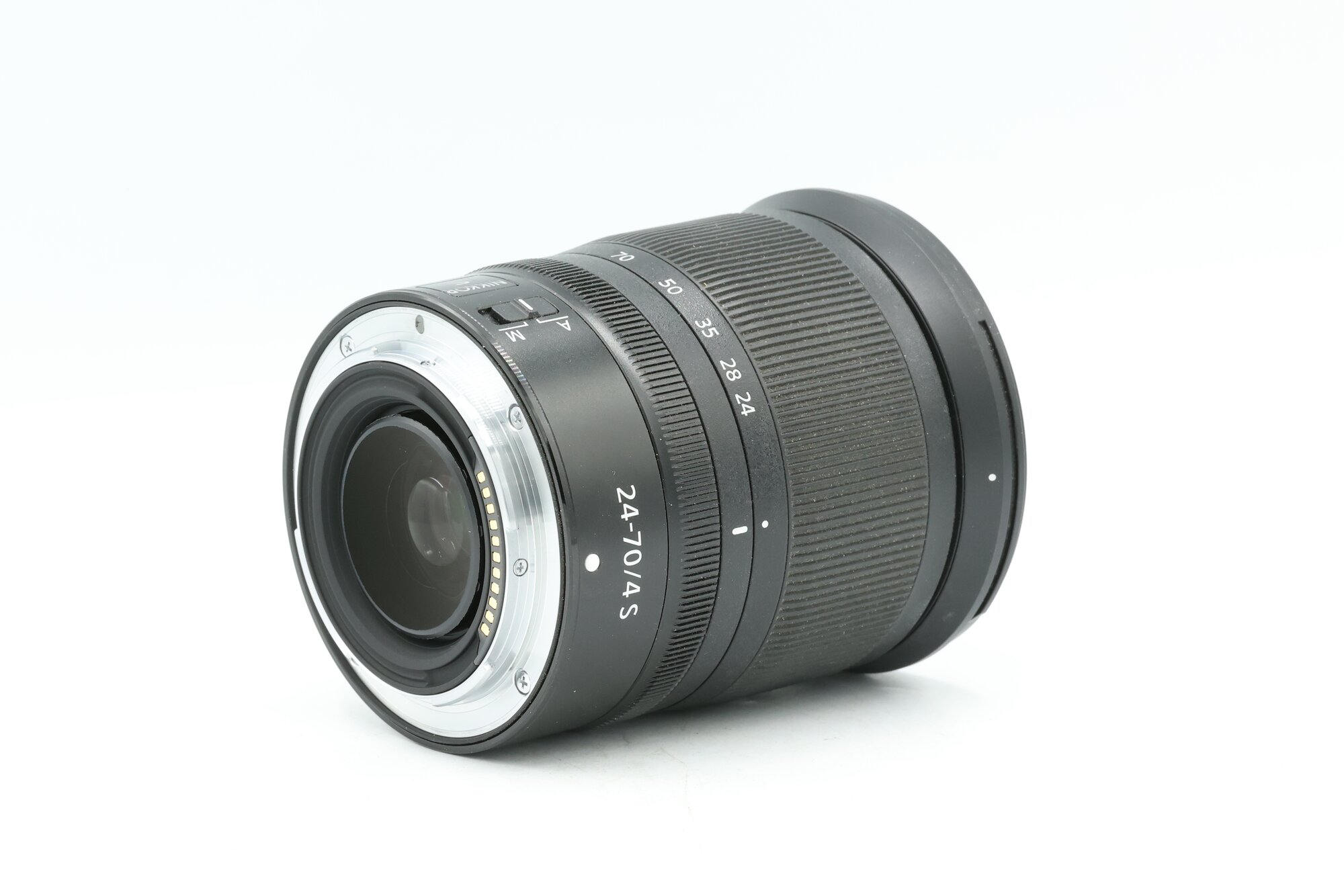 Объектив Nikon Z 24-70mm f/4 S