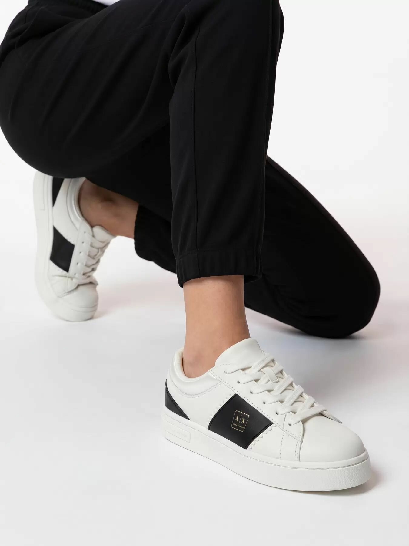 Кроссовки Armani Exchange