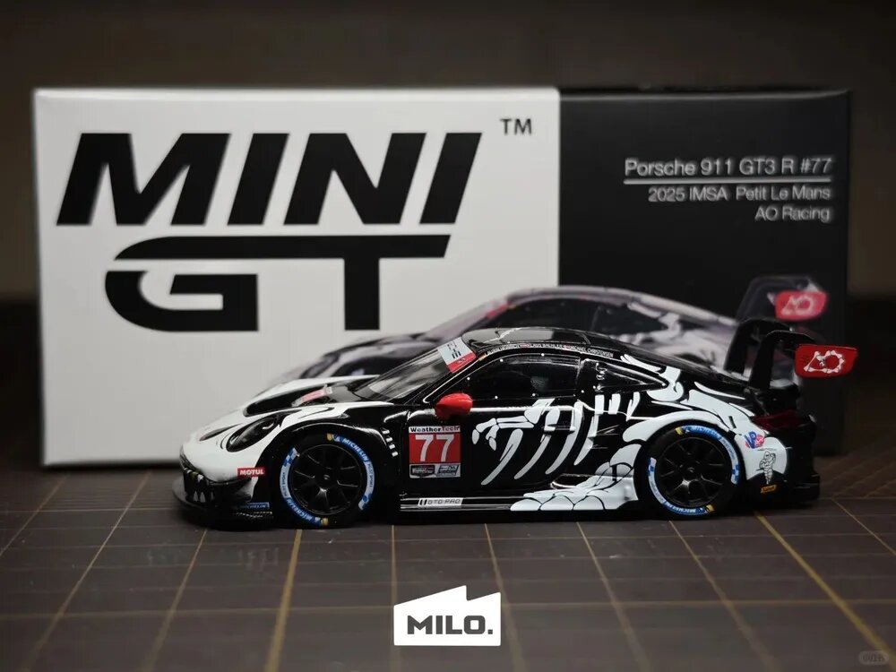 Машинка MINI GT 1/64 minigt #1143 Porsche 911 GT3 R #77 AO Racing 2025 IMSA Petit Le Mans Skeleton Alloy Car Model Collection Gift