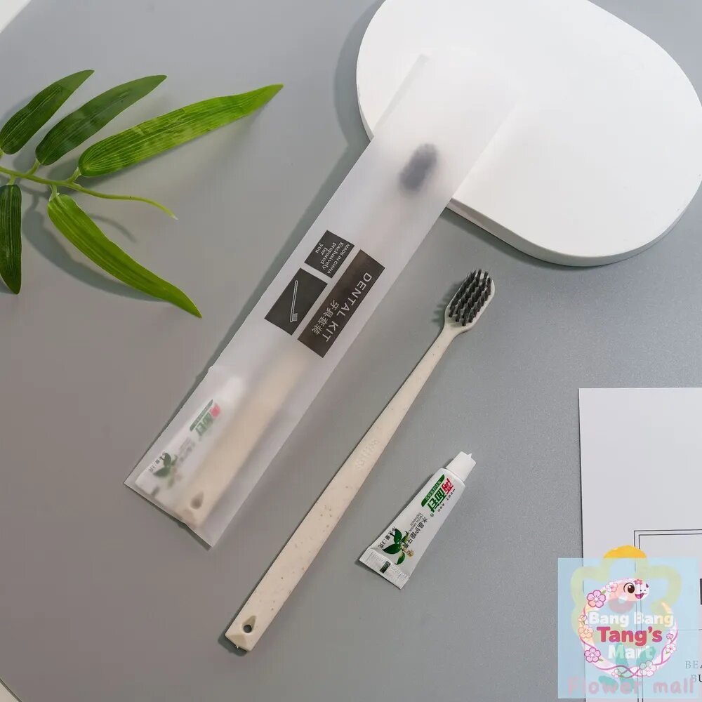 Одноразовые зубные щетки и зубная паста 100 шт Dental Kit для гостей