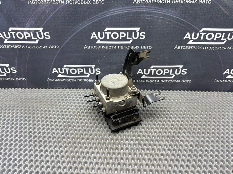 Блок ABS Nissan Note 2005-2013 (1.6) Б/У с пробегом Арт. 592