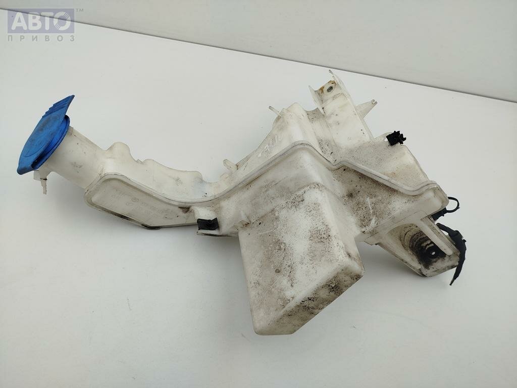 Бачок омывателя Volkswagen Passat B6