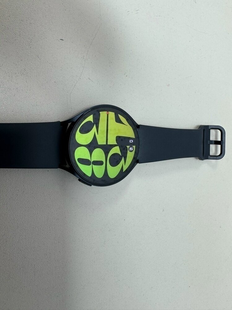 Cмарт-часы Samsung Galaxy Watch 6 40mm Black SM-R930NZKACIS, SM-R930NZKAMEA, б/у, уценка
