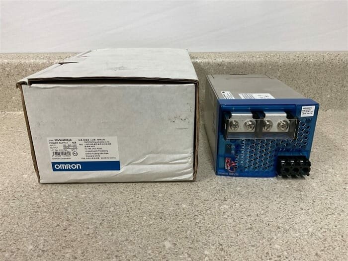 Модуль Omron S8VM-60024C