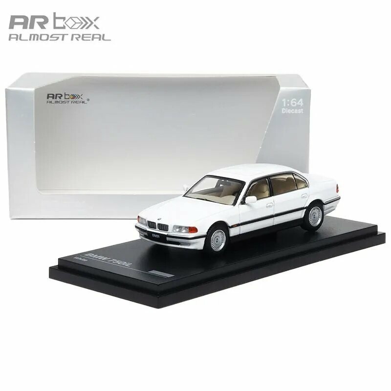 AR BOX 1:64 BMW 730IL E38 Легковая модель автомобиля