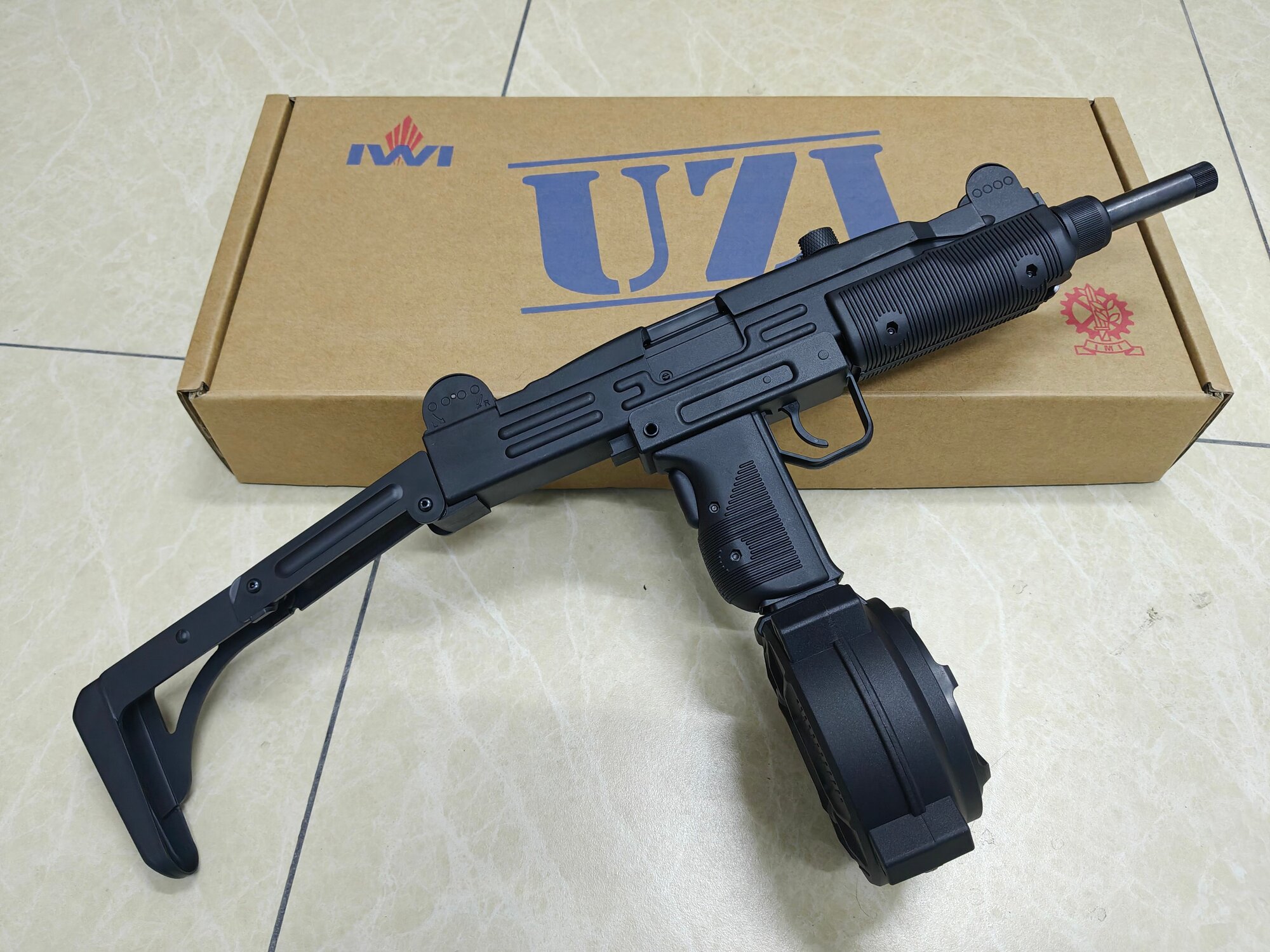 Орбизы UZI игрушечный для детей 14+