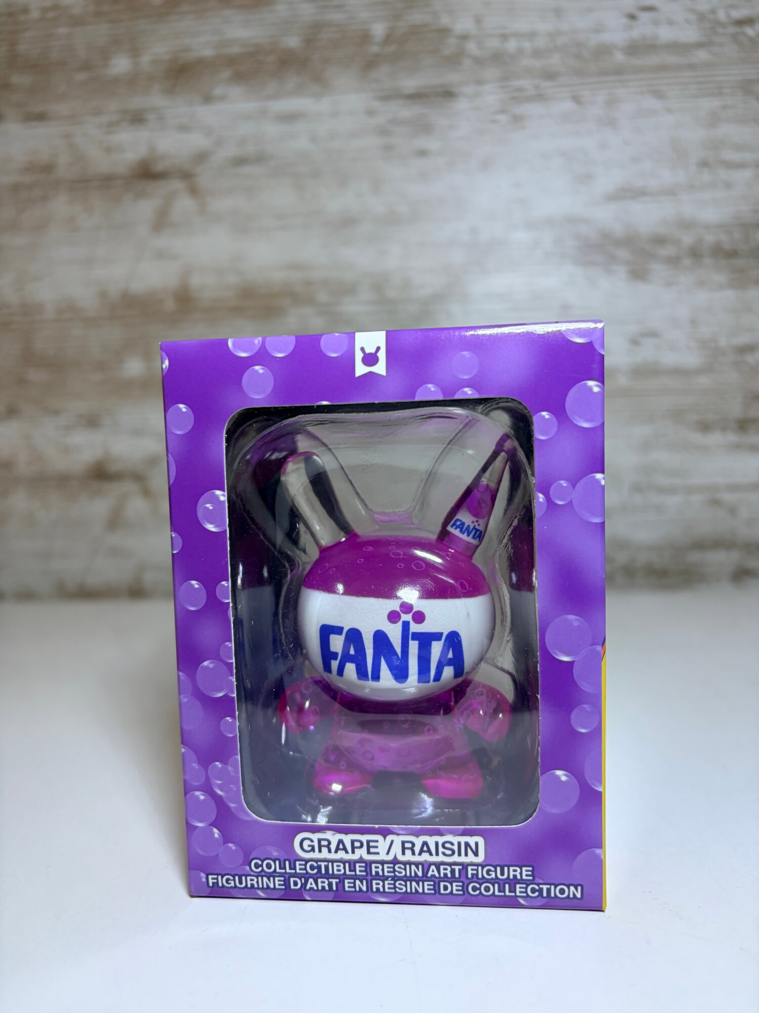 Kidrobot Dunny Grape (Raisin) виниловая коллекционная фигурка, 8 см