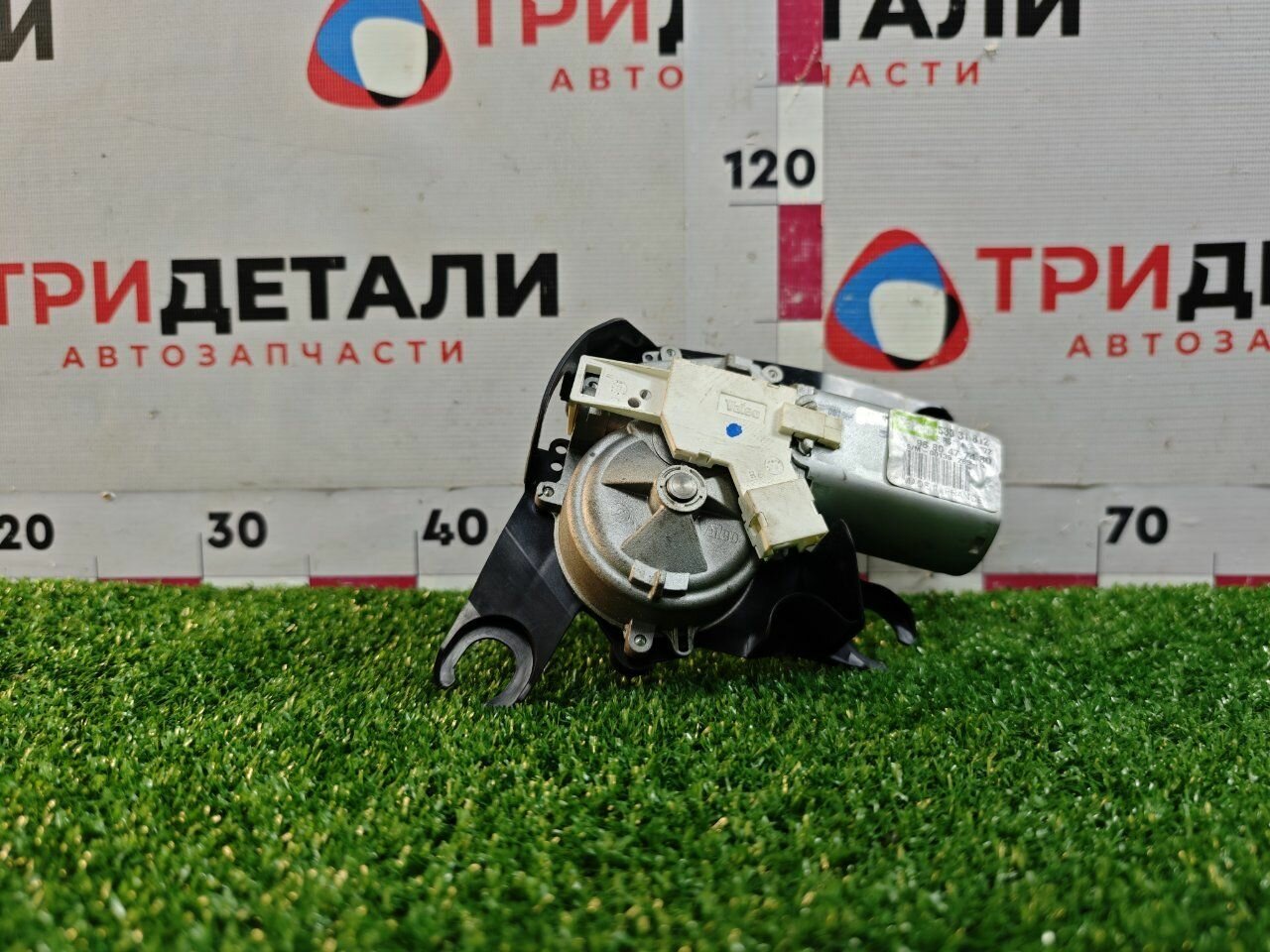 Мотор стеклоочистителя Peugeot 308 1.6 10FHAP 2008 Сзади (б/у)