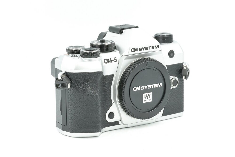 Беззеркальный фотоаппарат OM System OM-5 Mark II Body, серебристый