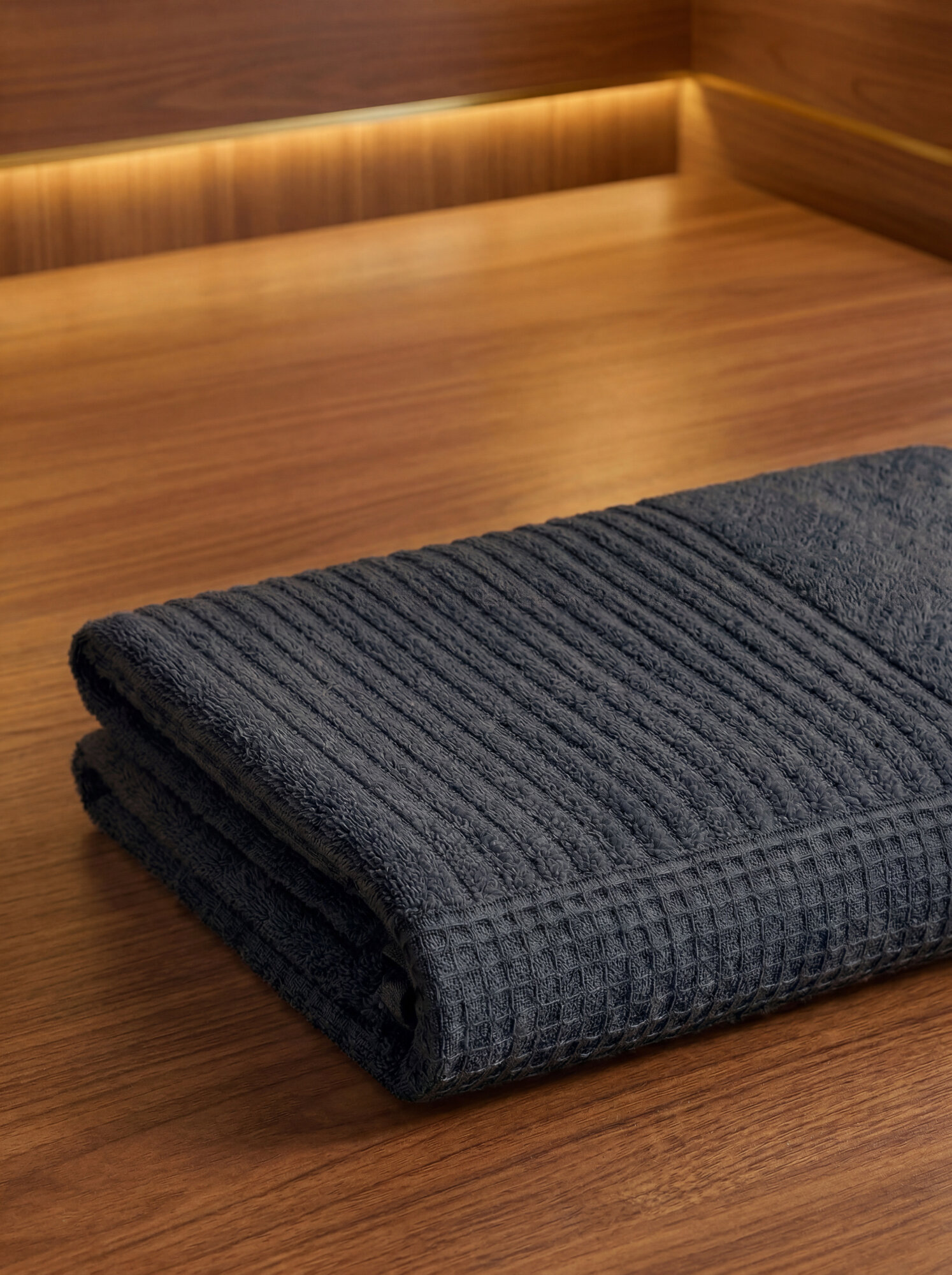 Полотенце банное махровое 70х140 Ниагара, хлопок 100%, сине-черный