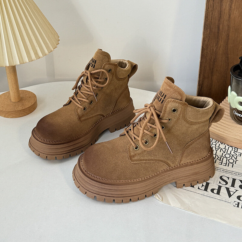 Зимние ботинки из матовой кожи, желтые, британский стиль, ботинки Мартин, женские ботинки, осень-зима 2025, новые, популярные, с толстой подошвой, короткие ботинки