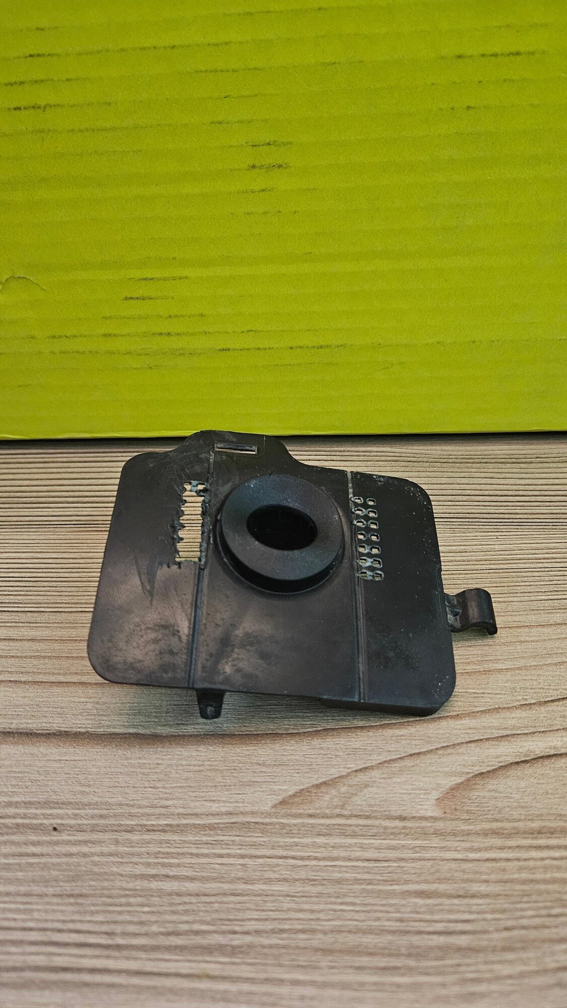 Кронштейн крепления датчика парковки задний левый BMW X6 E71