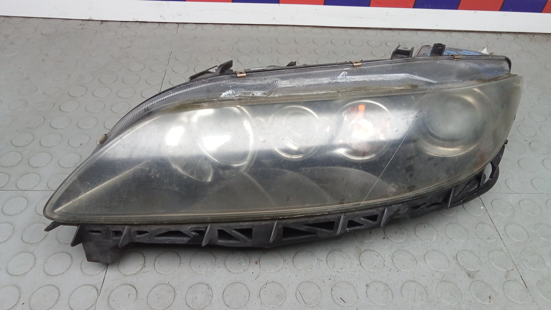 Фара левая MAZDA 6 1