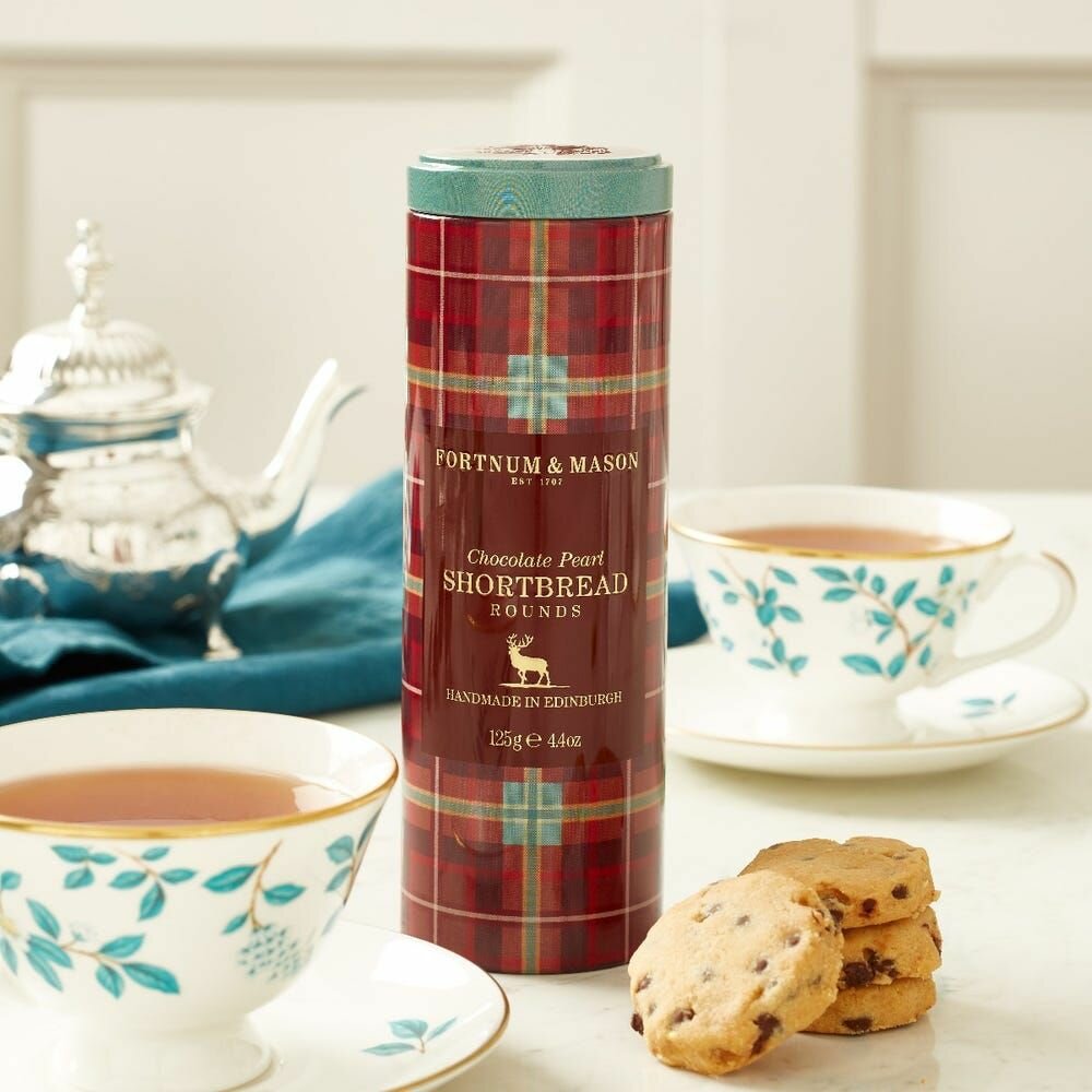Fortnum&Mason Сливочное шортбред-печенье с шоколадными кусочками Fortnums Chocolate Pearl Shortbread Rounds, 125 г