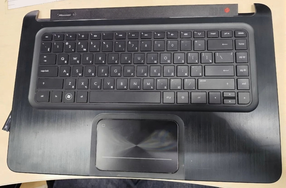 Топкейс Палмрест для ноутбука HP Envy Sleekbook 6-1031er P/N: AM0QL000610