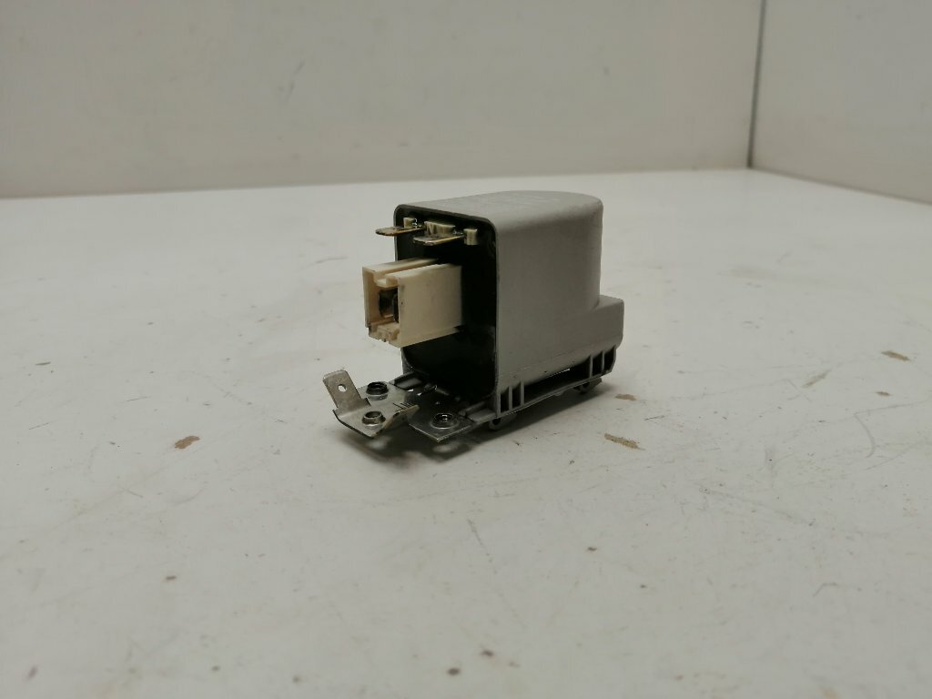 S1WTF3003A кт107 Сетевой фильтр для стиральной машины Siemens S1WTF3003A б/у