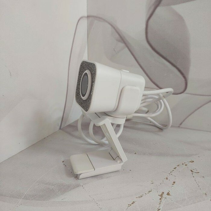 Веб-камера Logitech StreamCam — фото 1