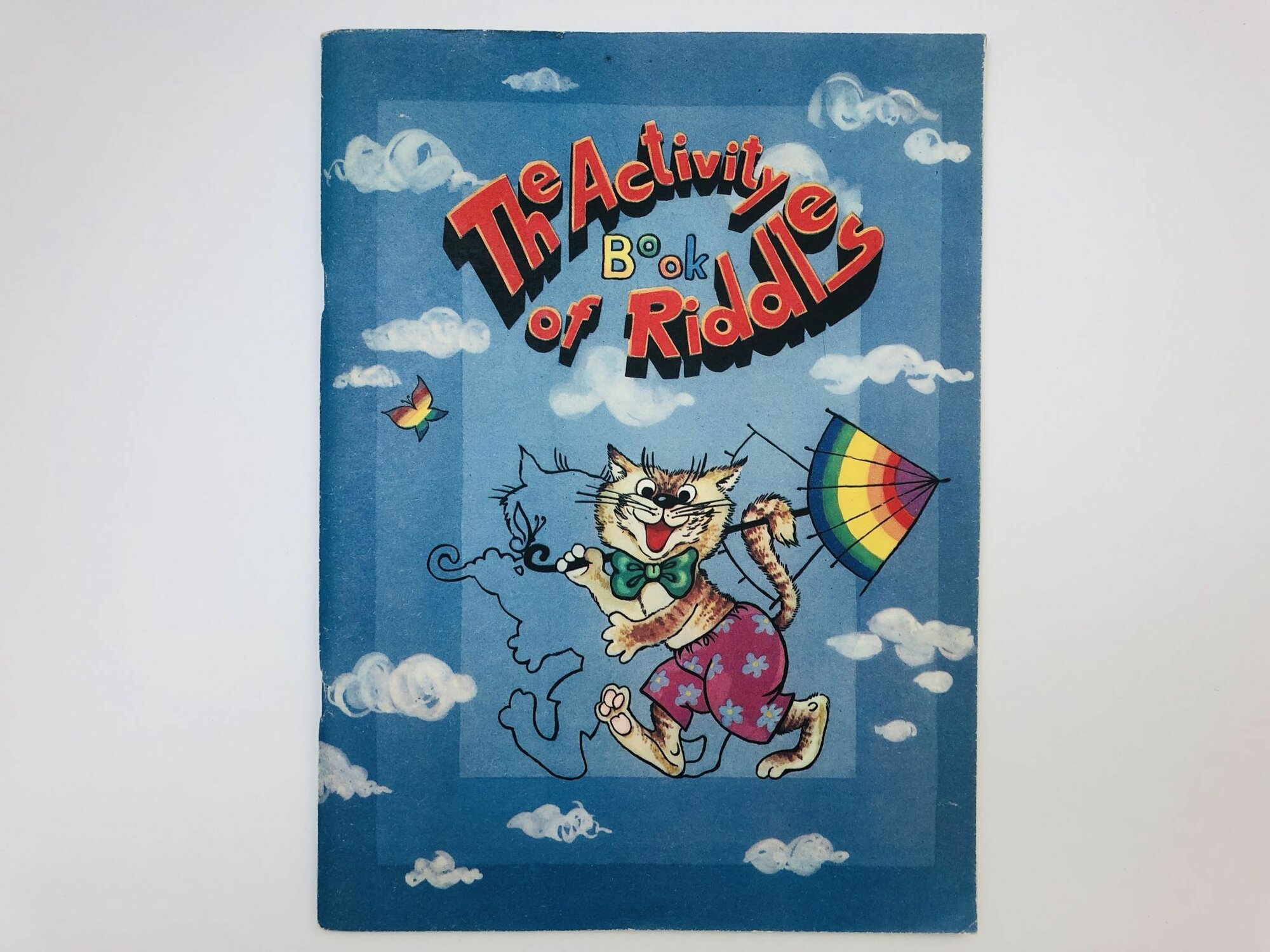 The Activity Book of Riddles. Английские загадки в картинках. Книжка-раскраска