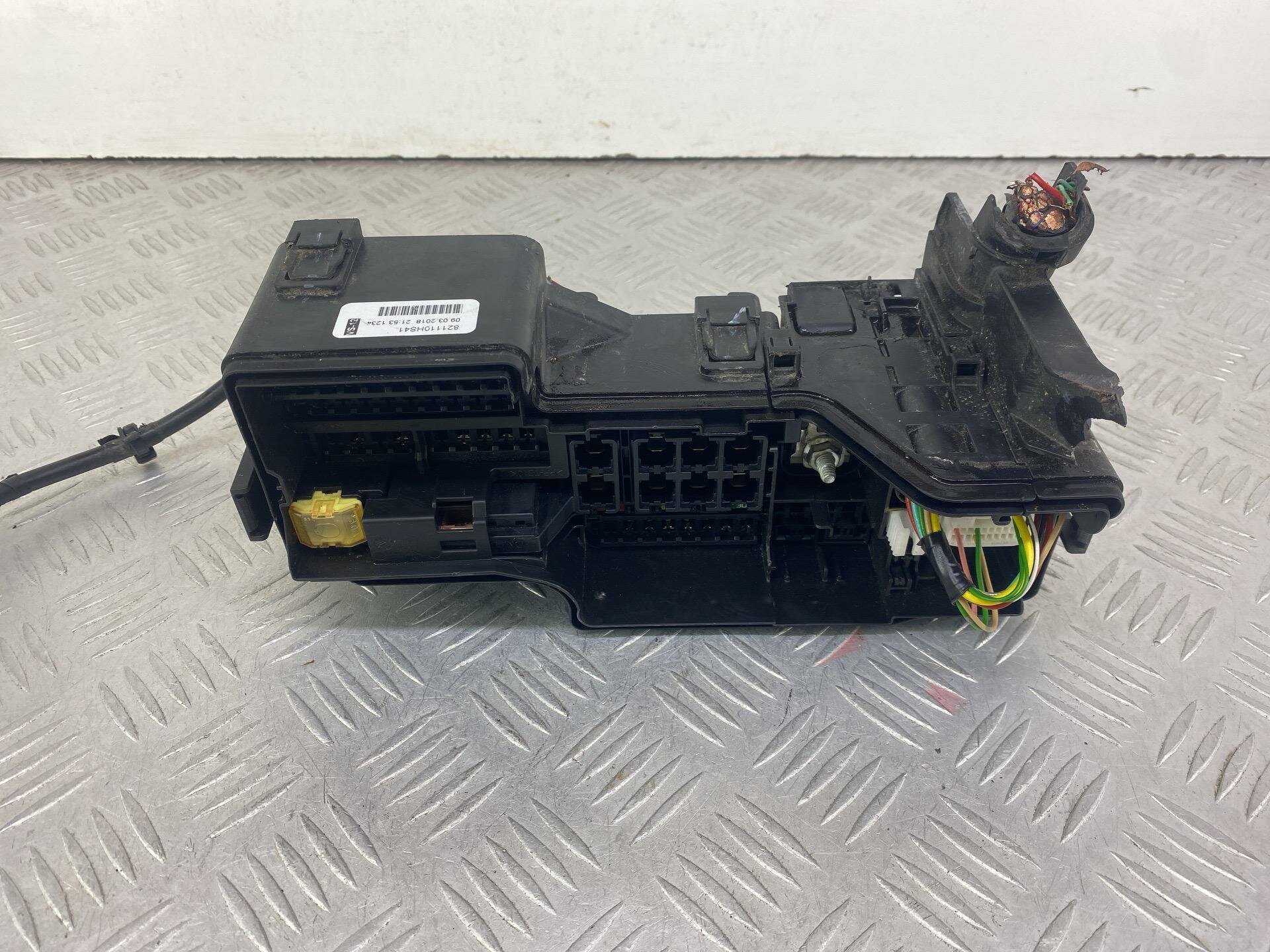 Блок предохранителей Toyota Aygo 2 AB40 2018 821110HS41