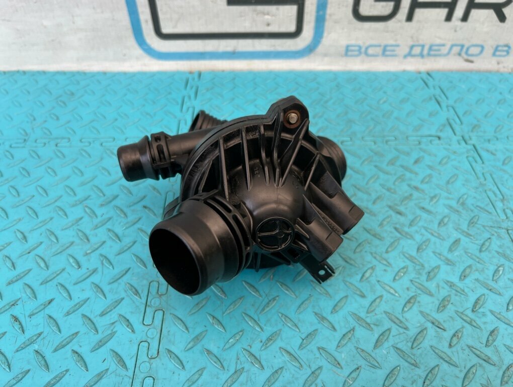 Термостат BMW X5 2008 E70 N52B30AF 3.0 OEM 11537550172