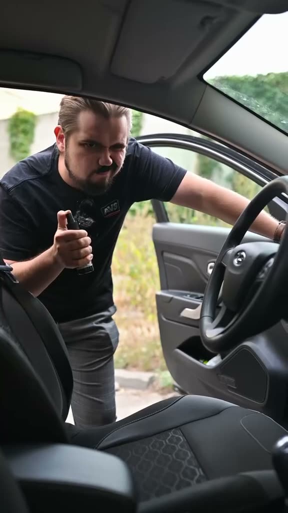 Ароматизатор AVS Stop Smell "Ваниль", спрей, пластик, антитабачный эффект, 1 шт — фото 1
