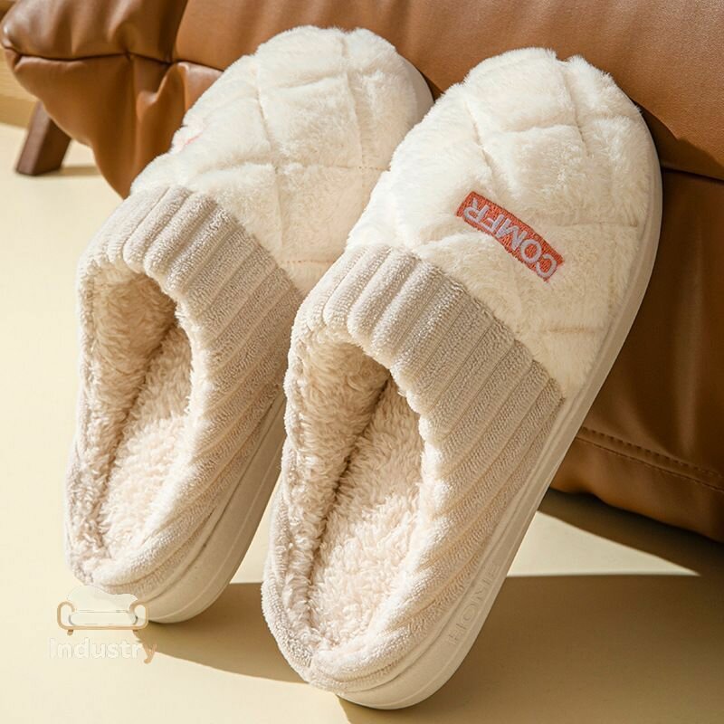 Slippers — фото 1