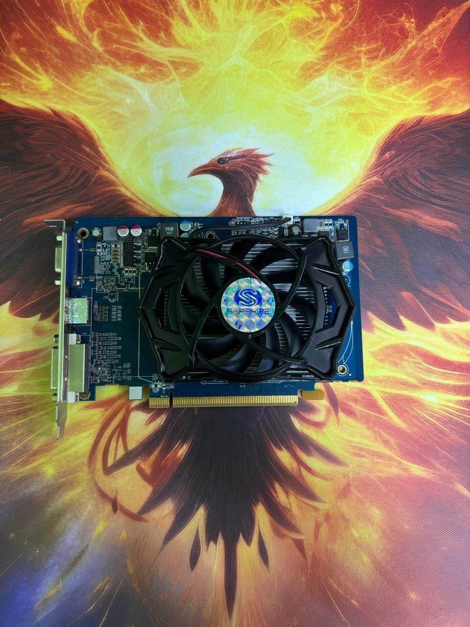 Видеокарта SAPPHIRE HD5570 GDDR5 PCI-E 512mb
