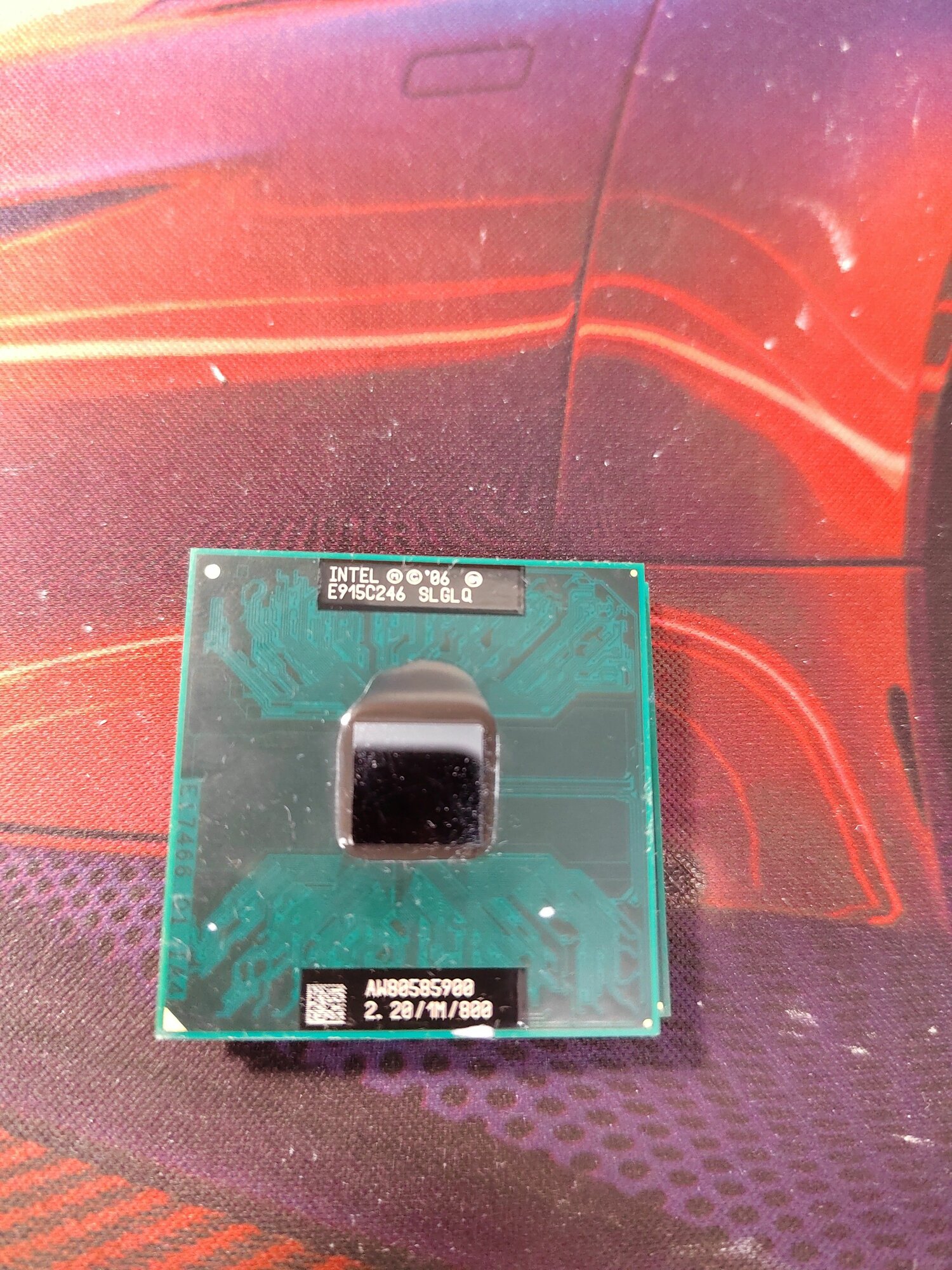 Процессор Intel Celeron M900 SLGLQ 2.20/1M/800 Socket P mPGA478MN