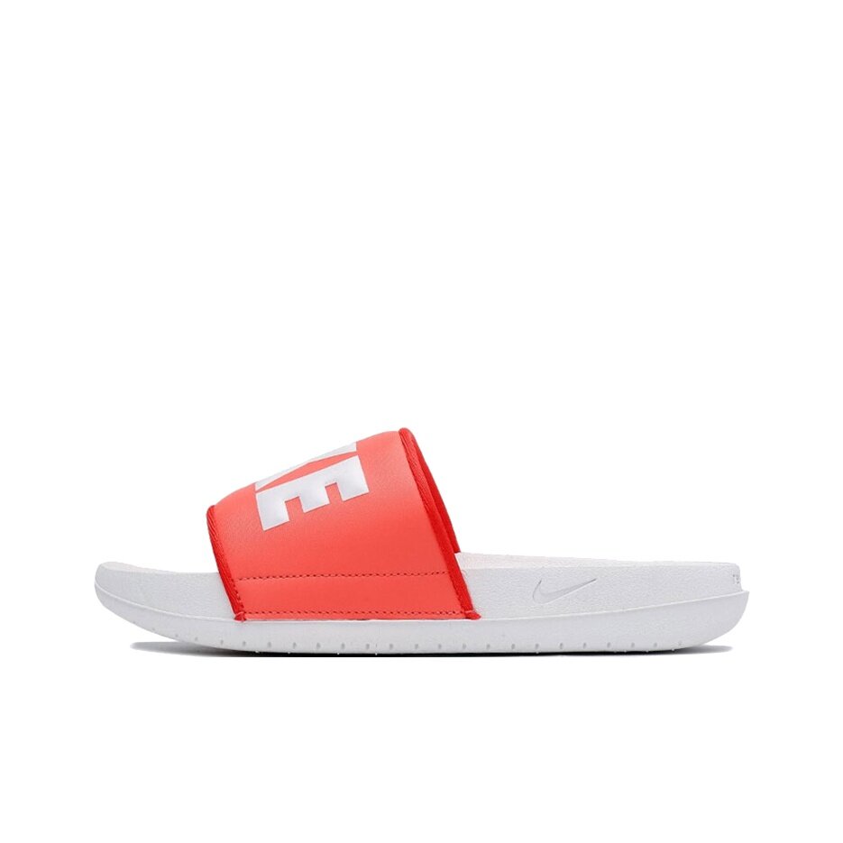Сланцы NIKE OFFCOURT