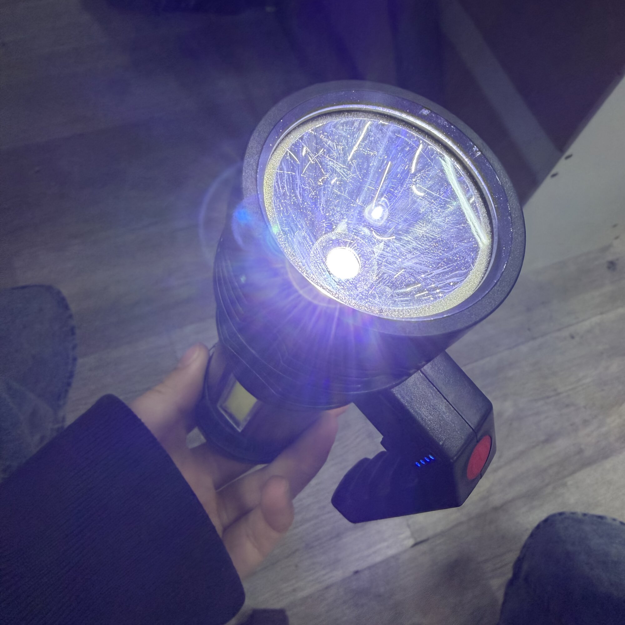 Ручной фонарик с 4 светодиодами, портативный, USB-перезаряжаемый, COB-свет, индикатор заряда, 4 режима освещения, для чтения, работы, патрулирования, обслуживания и ночного освещения, 1 шт.