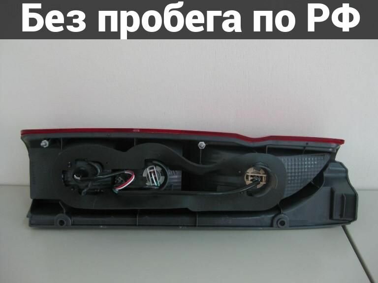 Стоп Право с пробегом Toyota Hiace KDH205V