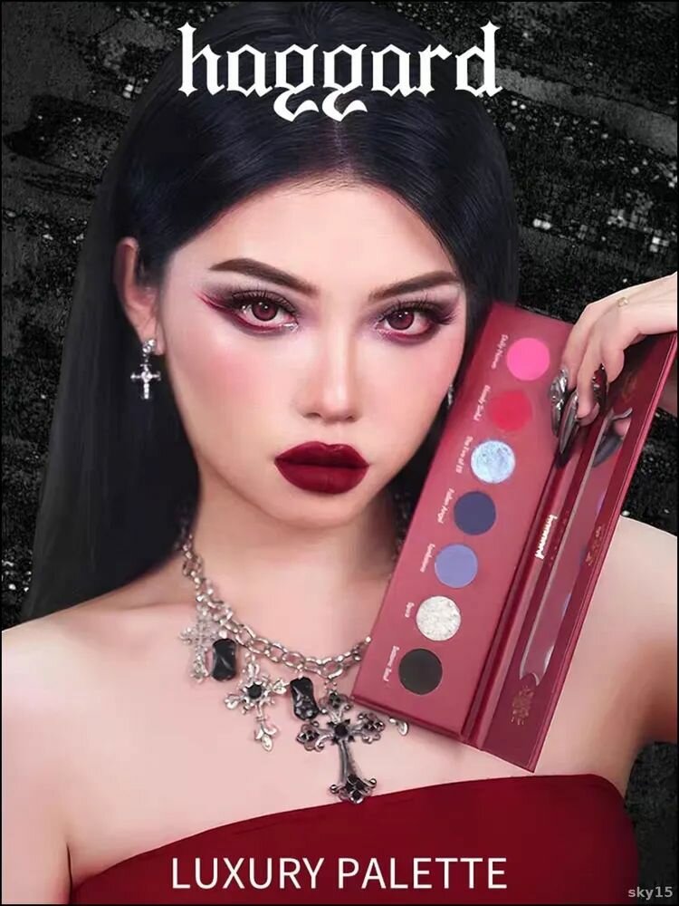 Эксклюзивная палитра HAGGARD в готических тонах Smoky Dark Red Multicolor