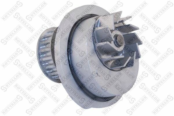 STELLOX Насос водяного охлаждения (помпа) для Daewoo Lanos 1.4/1.5 8V 97>