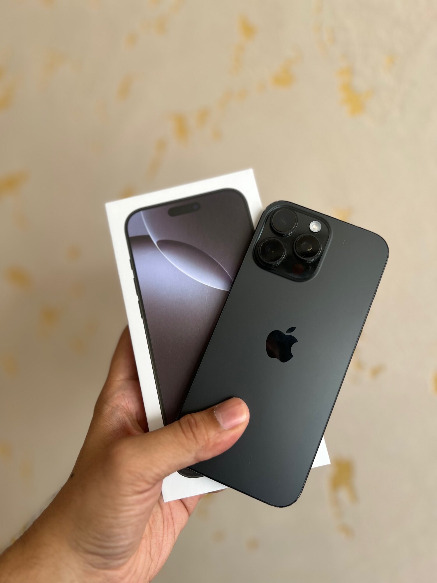 Смартфон Apple iPhone 16 Pro Max 256GB Black Titanium eSim Soft Oled экран 92% Battery Face ID не работает