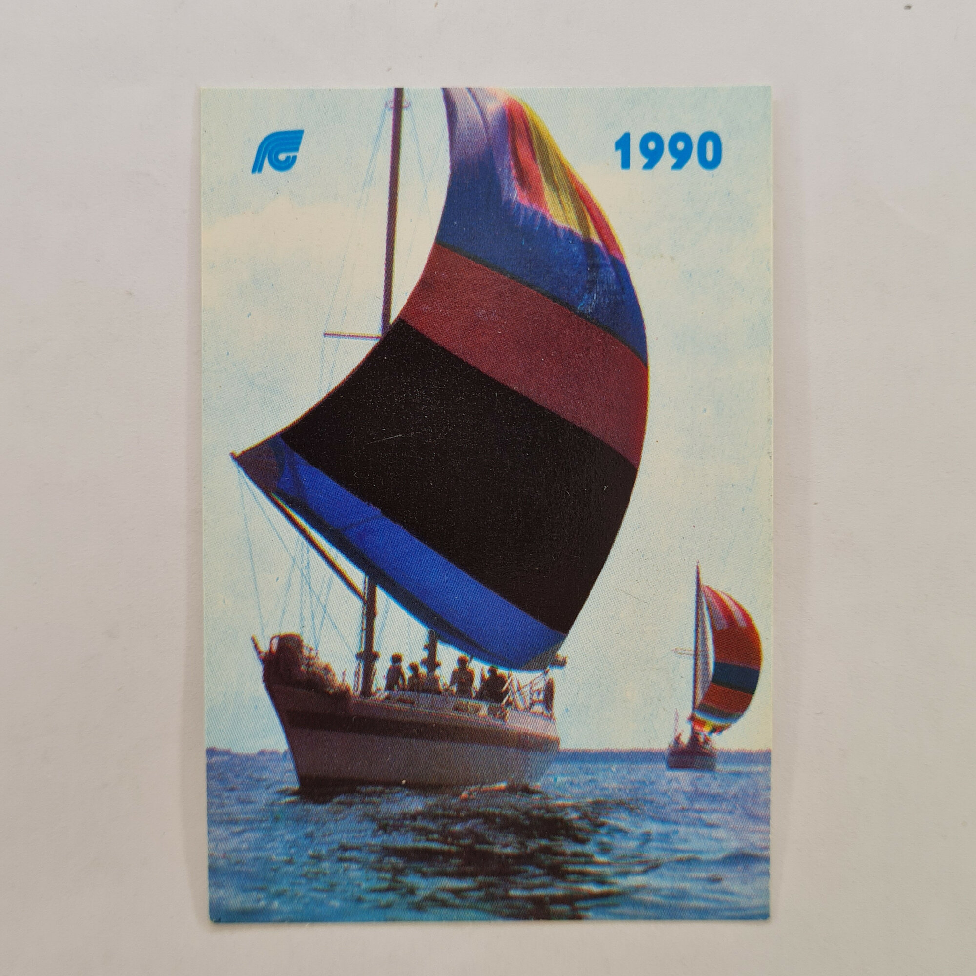 Карманный календарик СССР 1990. Парусные яхты на море, спорт. Советский календарь винтажный