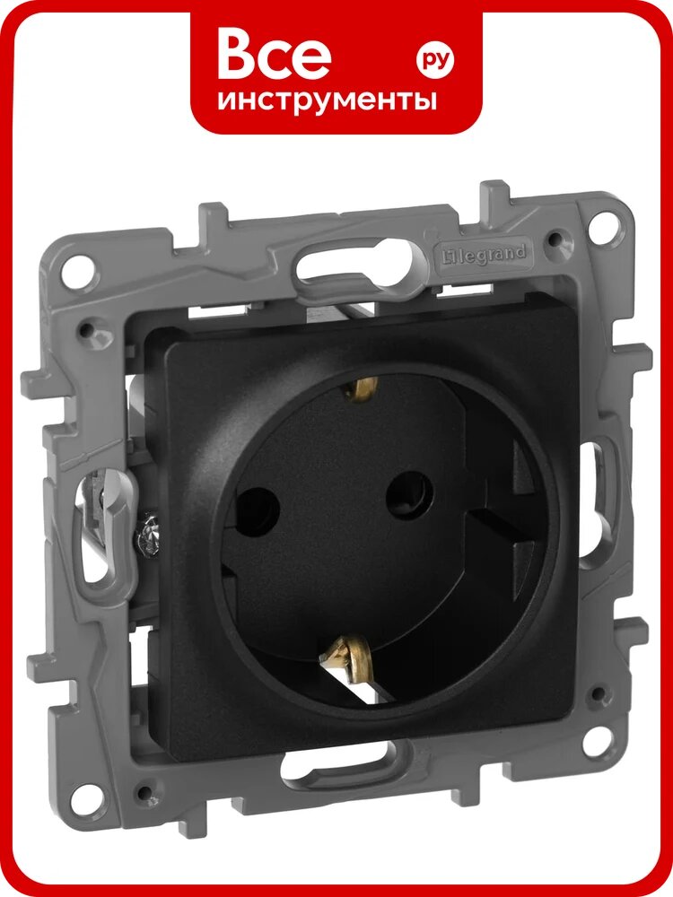 Розетка Legrand с заземлением Legrand Etika со шторками 16А 250В винтовые зажимы антрацит