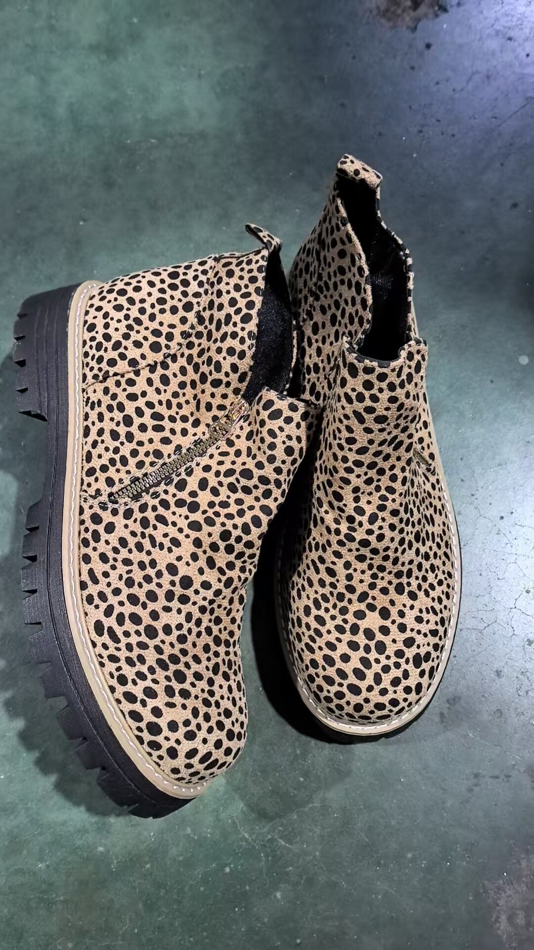 JYL Короткие ботинки для прогулок Женщин Трендовые Толстый подошваКожа/leopard print