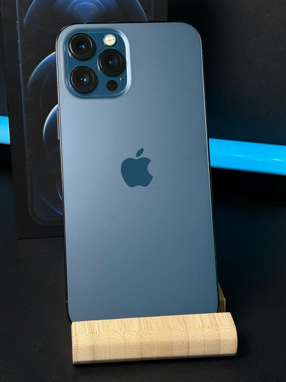 Смартфон Apple iPhone 12 Pro Max 256 ГБ, nano-SIM + eSIM, синий