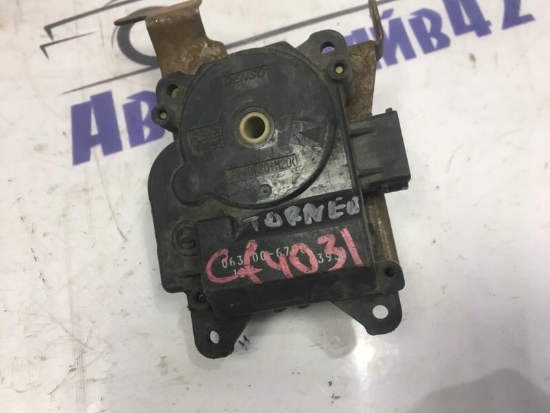 Сервопривод заслонки печки Honda Torneo 1998 0637006780 CF4 F20B (с пробегом)