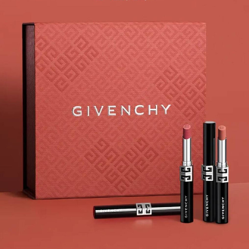 Помада Givenchy — фото 1