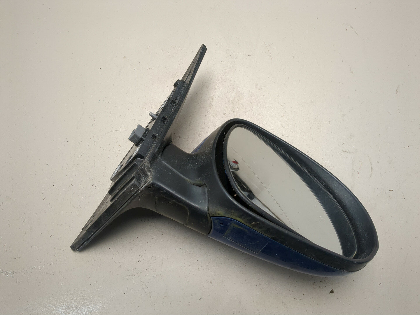 Зеркало боковое правое Hyundai i30 Б/У