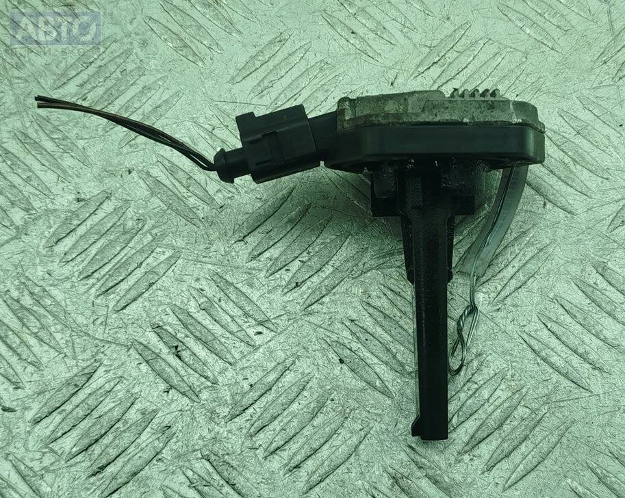 Датчик уровня масла Audi A6 C6 (2004-2011)