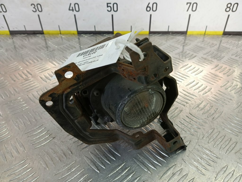 Фара противотуманная передняя Б/У для MITSUBISHI LANCER IX рестайлинг (2005—2010) MN154902